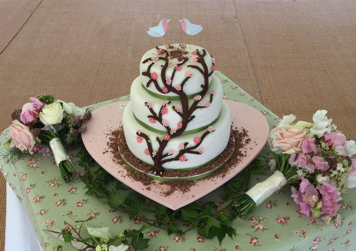 The Tree of Life Wedding cake | meekgonewild